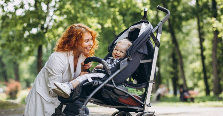 12 tips HOW TO KEEP BABY WARM IN STROLLER - thebabiespace